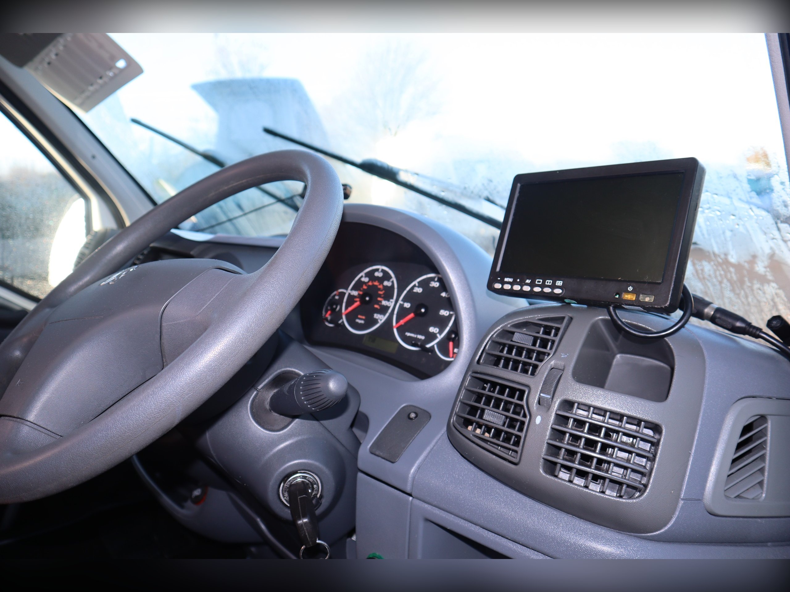 Used 2006 Elddis Sunseeker 300 Peugeot Boxer, 5 Berth, 4 Belts, Low Mileage, MOT & 12 Months ...